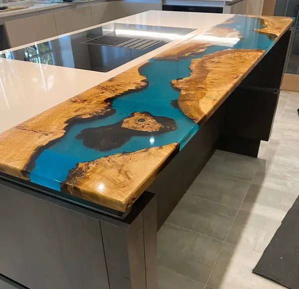 Epoxy Resin Worktop | IdeaLab UAE